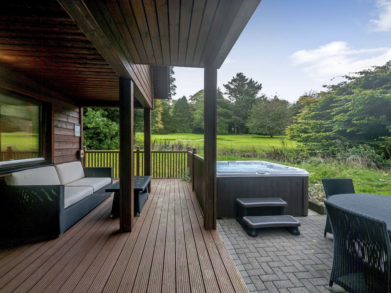 6-person lodge - Cornwall Lodge Spa 6C1 on Clowance