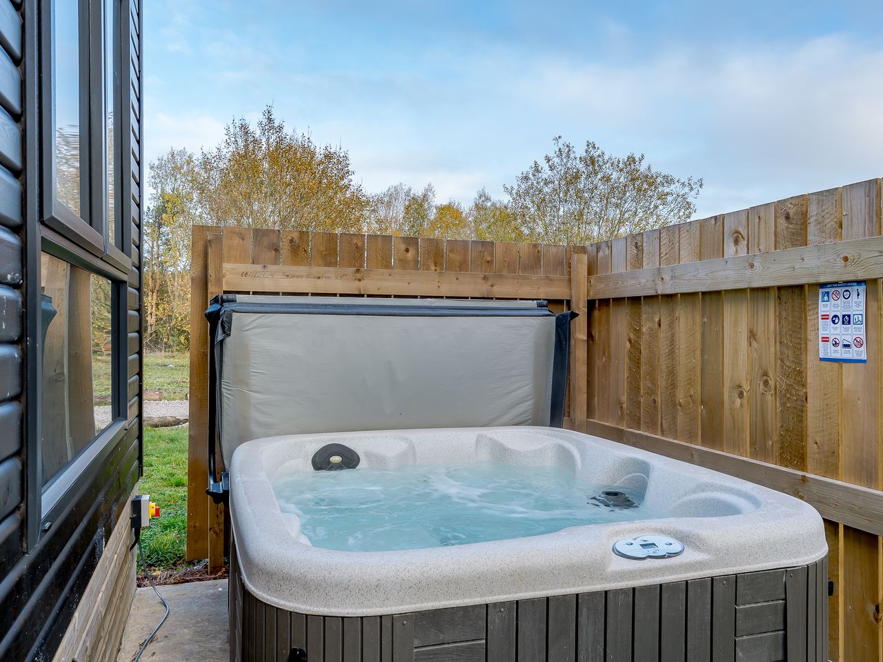 2-person holiday home - Somersby Spa 2CJ1 on Kenwick Woods