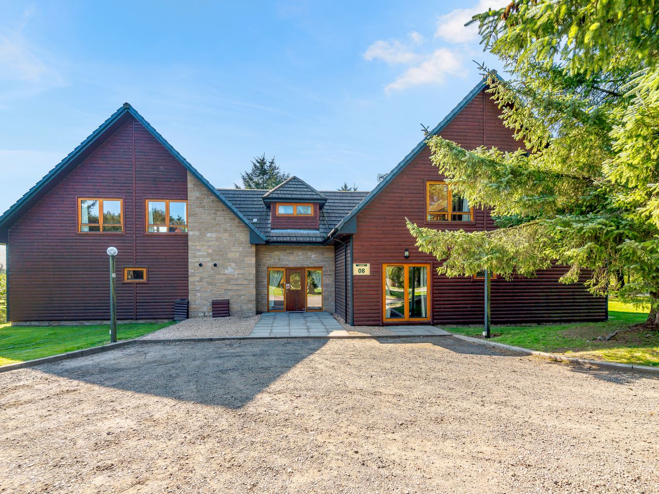 12-person lodge - The Braveheart 12LJ on Piperdam