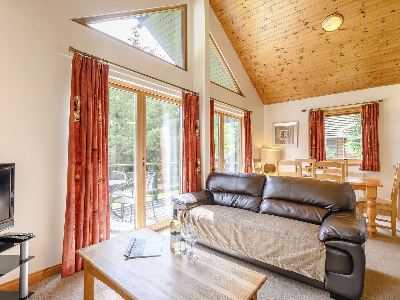 6-person lodge - Osprey Lodge 6C on Piperdam