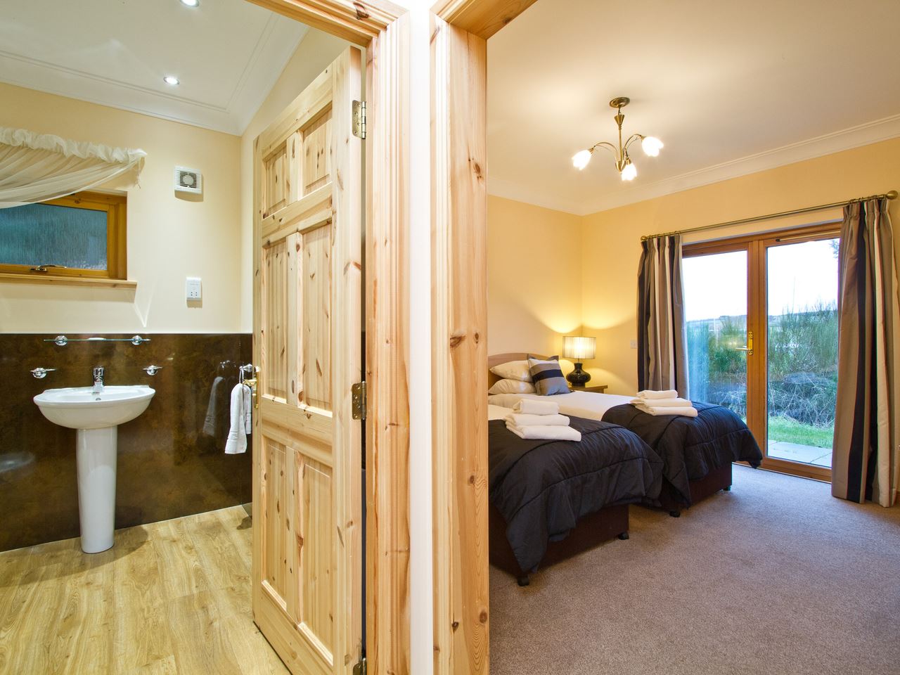 12-person lodge - Vegas Spa Plus 12LJ on Piperdam