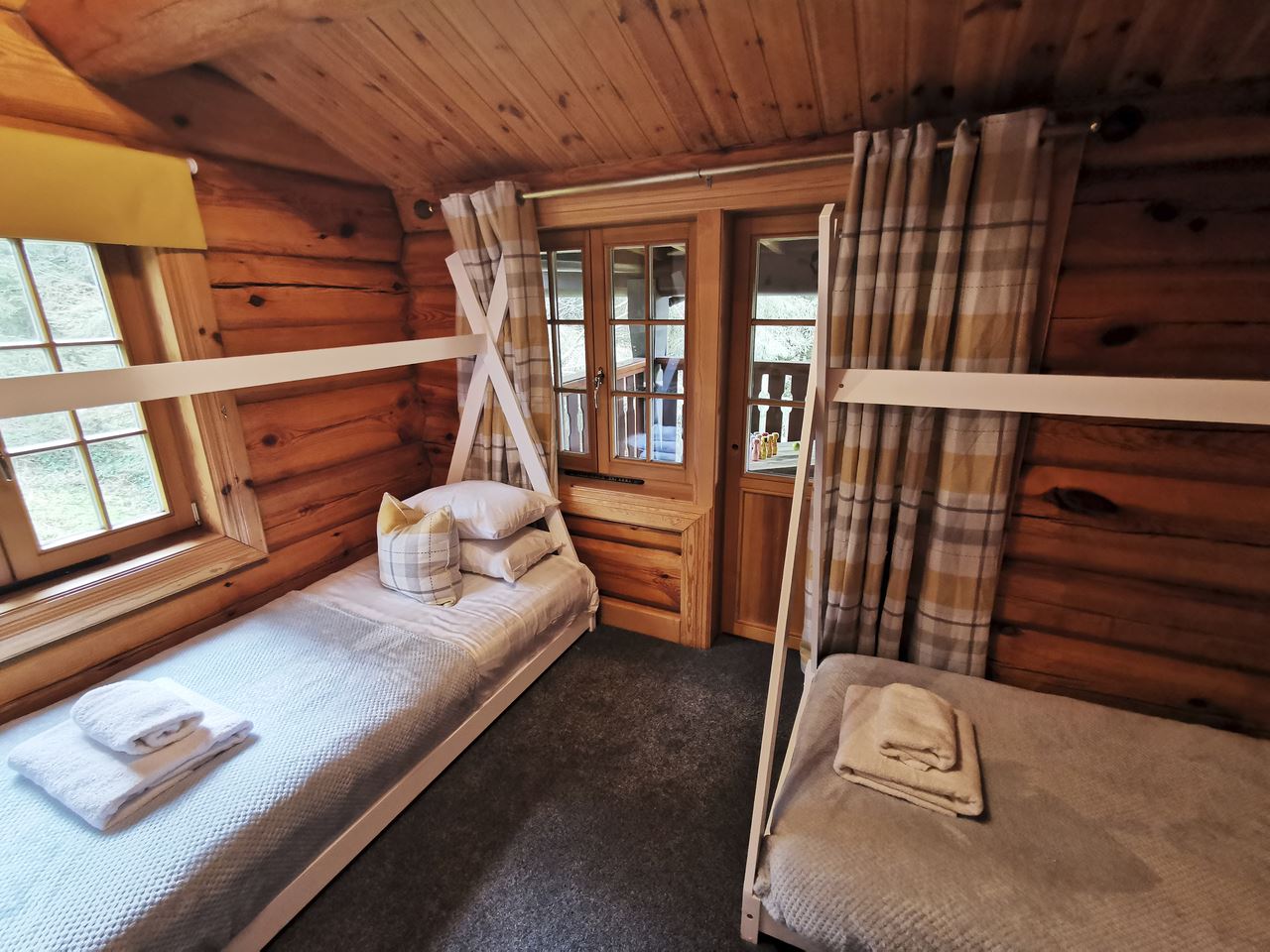 10-person lodge - Kinder Lodge (Pet) 10CJK on Piperdam