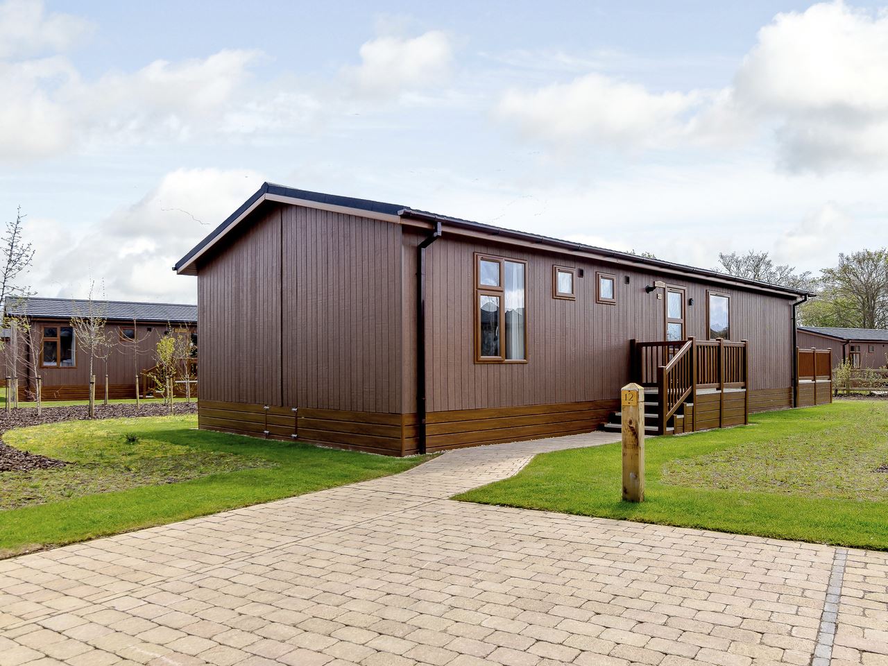 8-person lodge - The Alwalton 8C on Rockingham Forest