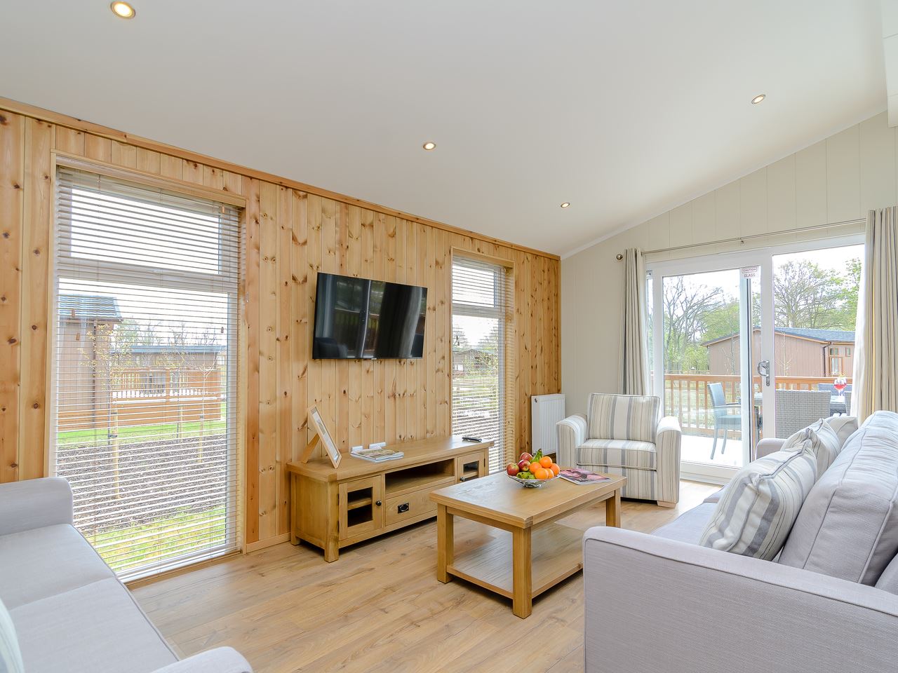 8-person lodge - The Alwalton (Pet) 8CP on Rockingham Forest